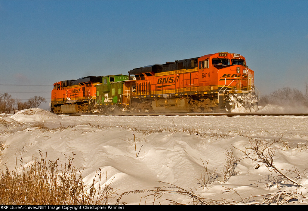 Westbound Snow Coach - BNSF 6144, BN 12121, and BNSF 6414
